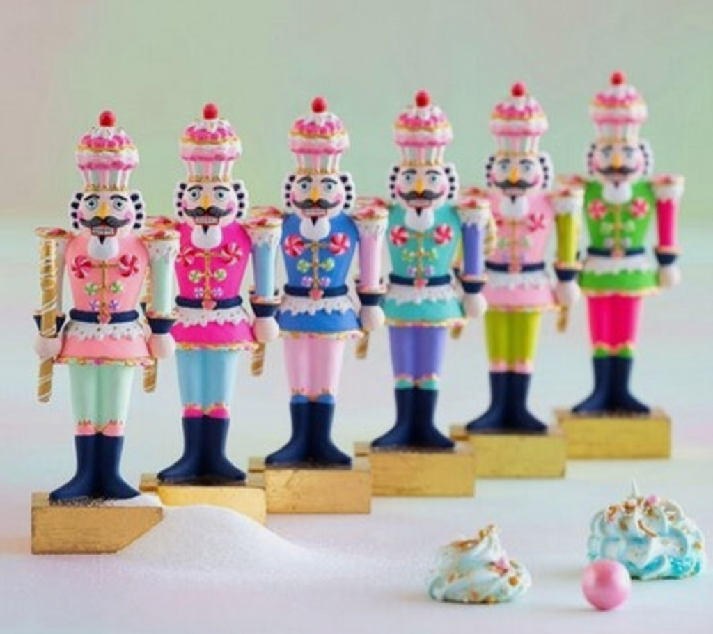 Colonel Cupcake Nutcracker – Max + Molly